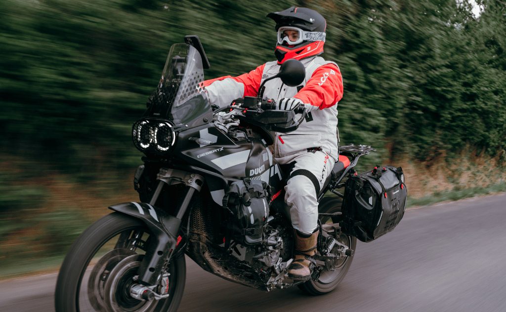 Roadtrip moto 3 jours : la route Napoléon à moto - Liberty Rider